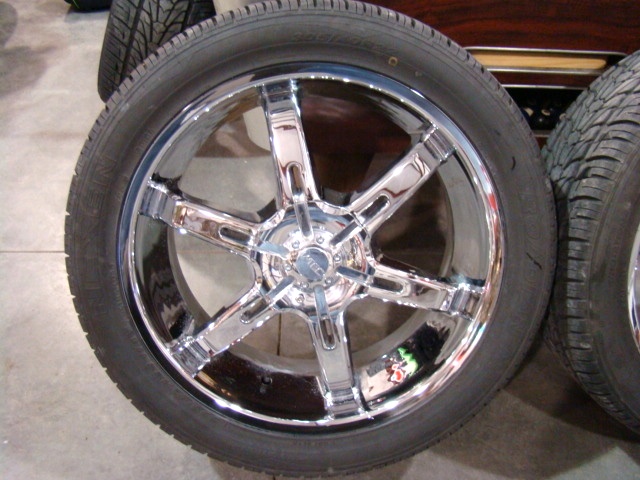 Used RV Parts USED 22" CHROME VTEC WHEELS WITH NEXEN TIRES Auto Parts ...